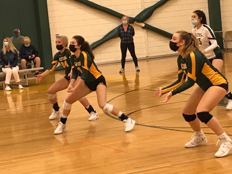 Greenwich Academy volleyball team tops Sacred Heart, 3-0, for its third ...
