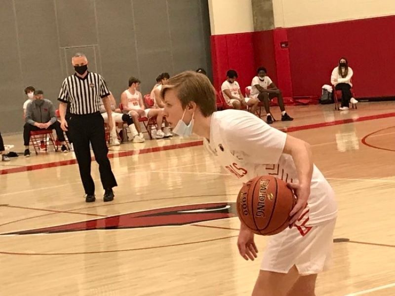 Behind a second-half comeback, Greenwich boys basketball team beats ...