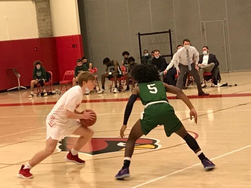 A strong first half helps Greenwich boys basketball team edge visiting ...