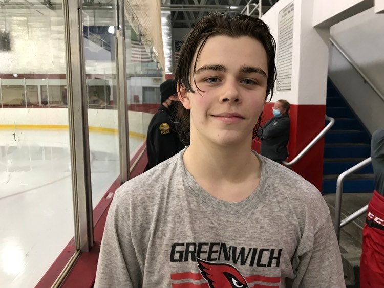 Greenwich hands FCIAC hockey foe Fairfield co-op its first loss of the ...