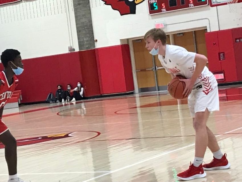 Greenwich boys basketball team cruises past Bridgeport Central on ...