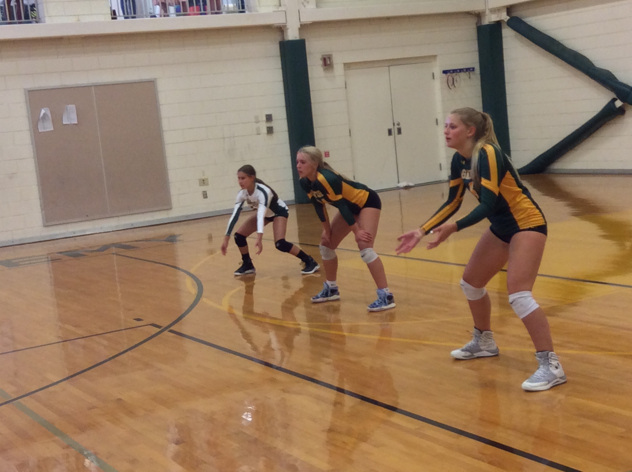 Greenwich Academy volleyball team begins season with new coach ...
