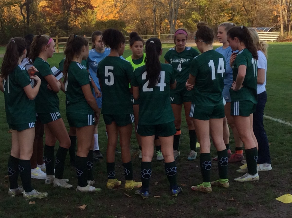 Sacred Heart Greenwich soccer team advances to FAA Tournament ...