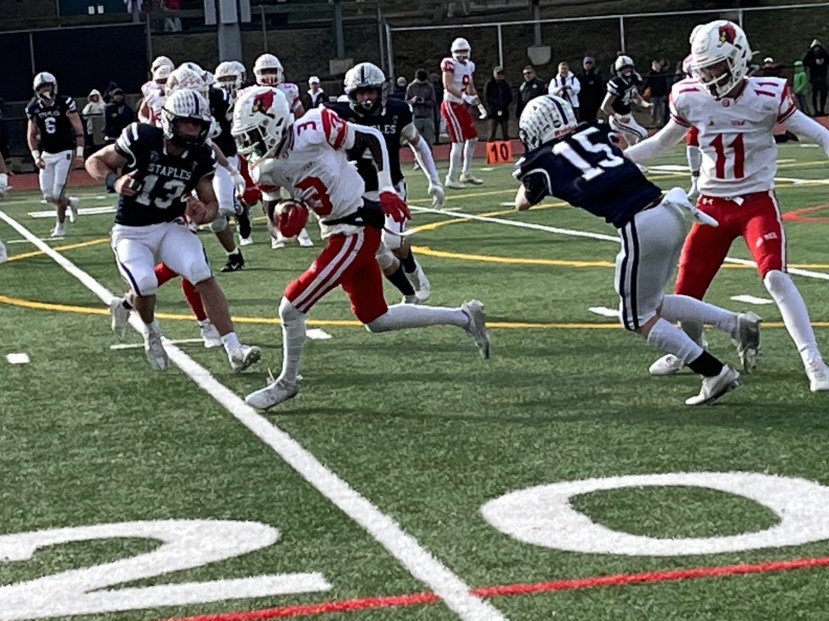 Greenwich High football team advances to CIAC Class LL Tournament final ...