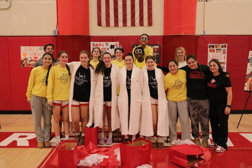 Cardinals girls basketball team celebrate Senior Night with victory vs ...