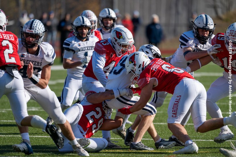 Greenwich High football team tops Thanksgiving rival Staples, 33-19 ...