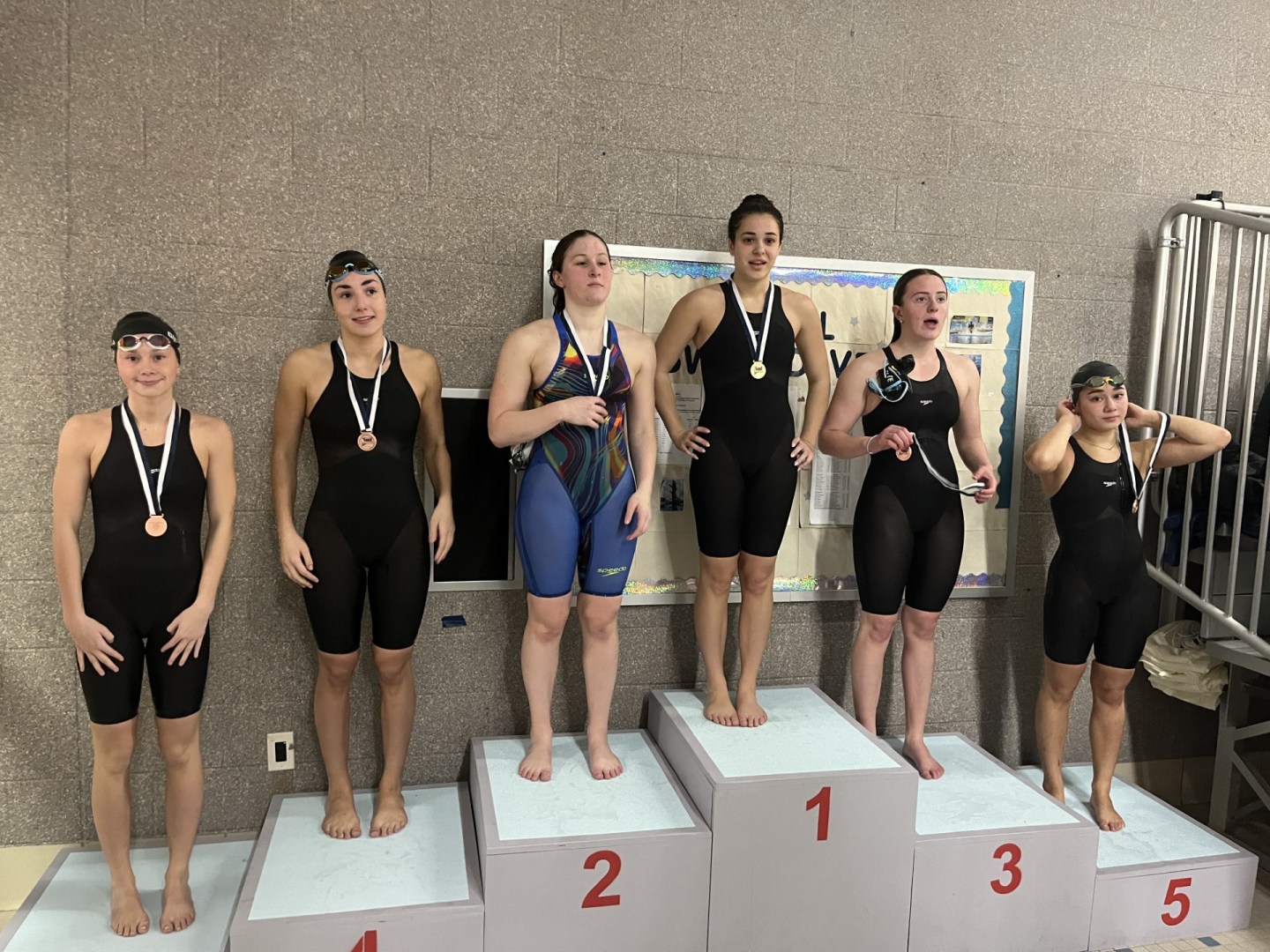 Greenwich High varsity girls swimming/diving team cruises to another ...
