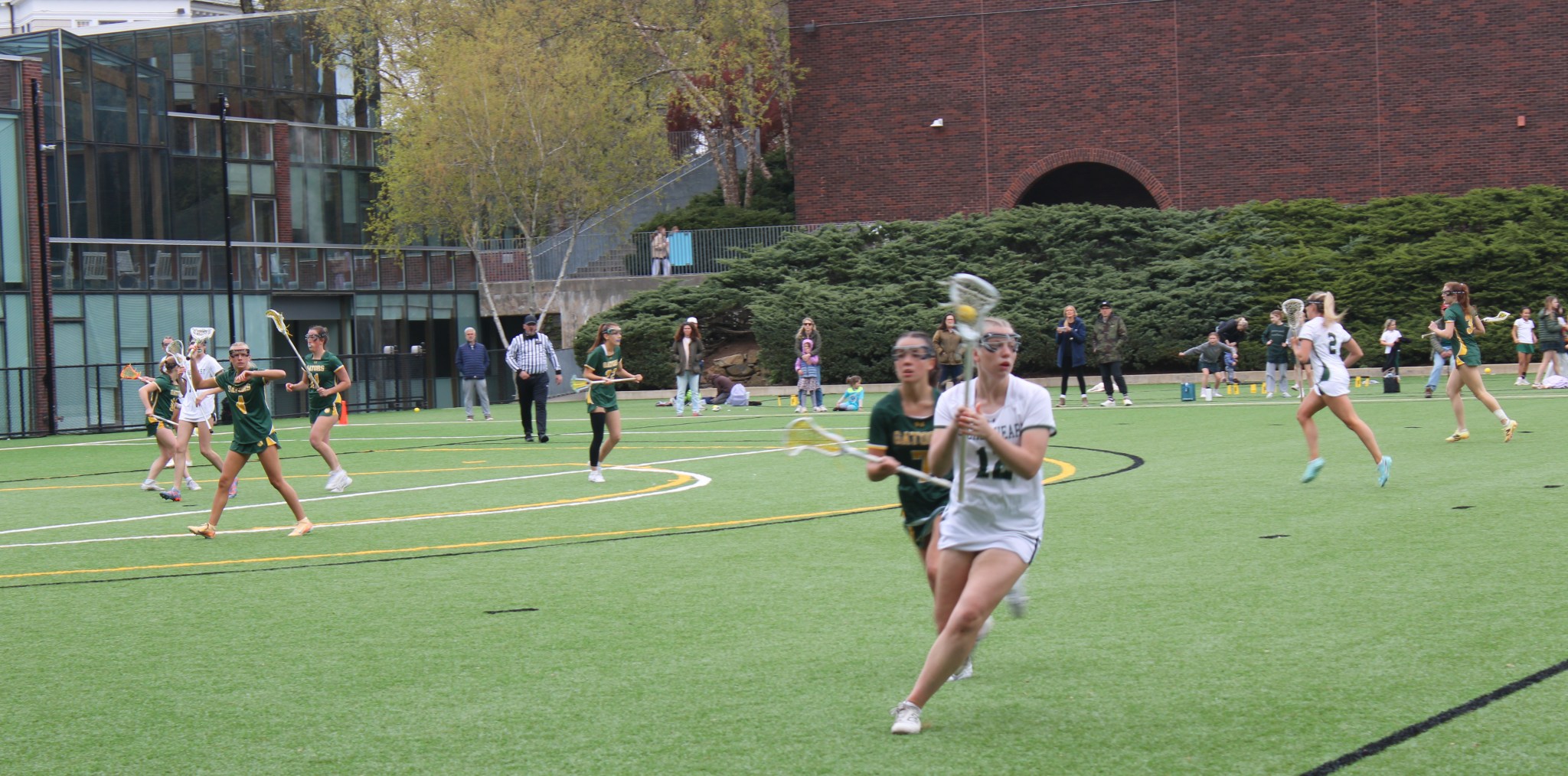 Sacred Heart Greenwich Varsity A lacrosse team uses strong second half ...